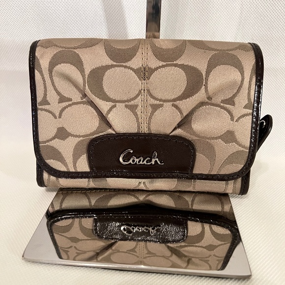 Coach | Bags | Coach Mini Signature Wallet | Poshmark